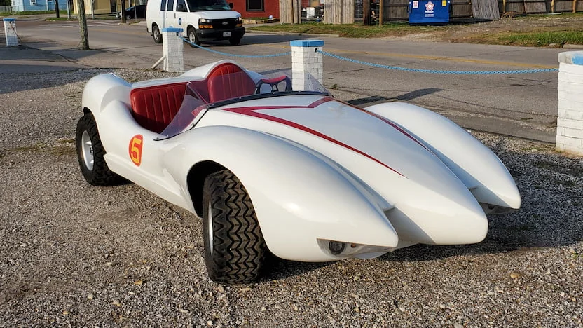 2022 Custom Roadster | duPont REGISTRY