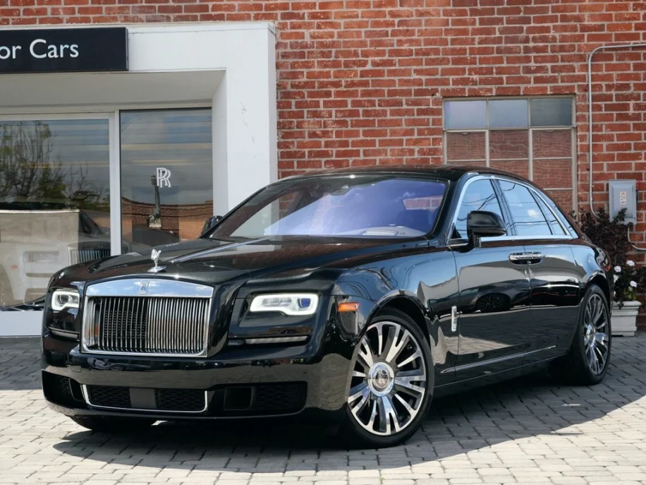 2019 Rolls-Royce Ghost | duPont REGISTRY