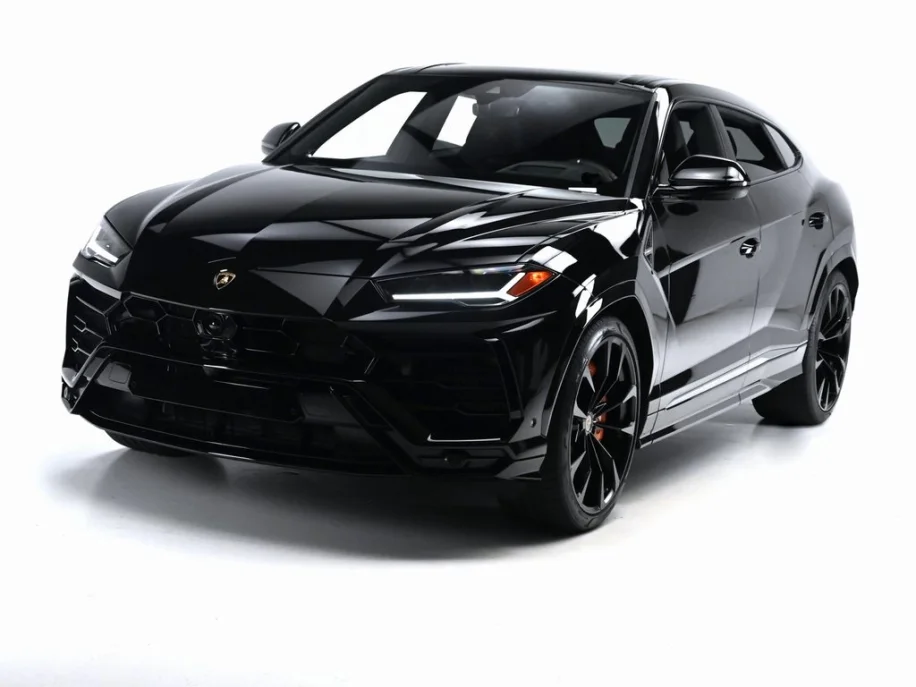 2020 Lamborghini Urus | duPont REGISTRY