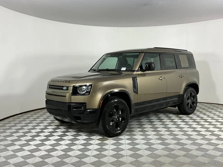 2024 Land Rover Defender 110 | duPont REGISTRY