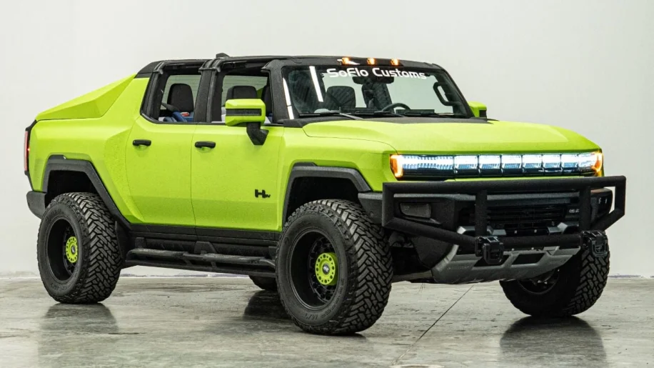 2022 Apocalypse Strikeforce | duPont REGISTRY