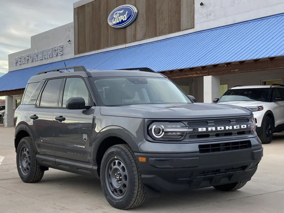 2024 Ford Bronco | duPont REGISTRY