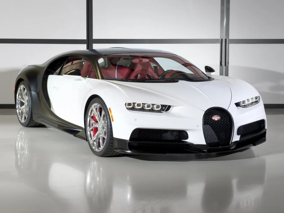 2019 Bugatti Chiron | duPont REGISTRY