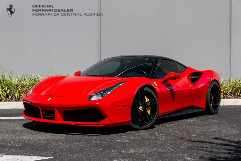 2016 Ferrari 488 GTB | duPont REGISTRY
