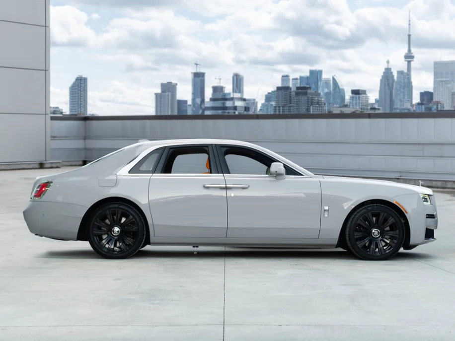 2023 Rolls-Royce Ghost | duPont REGISTRY