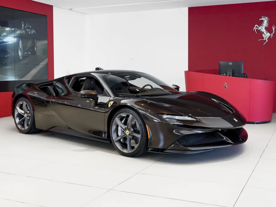 2021 Ferrari SF90 Stradale | duPont REGISTRY