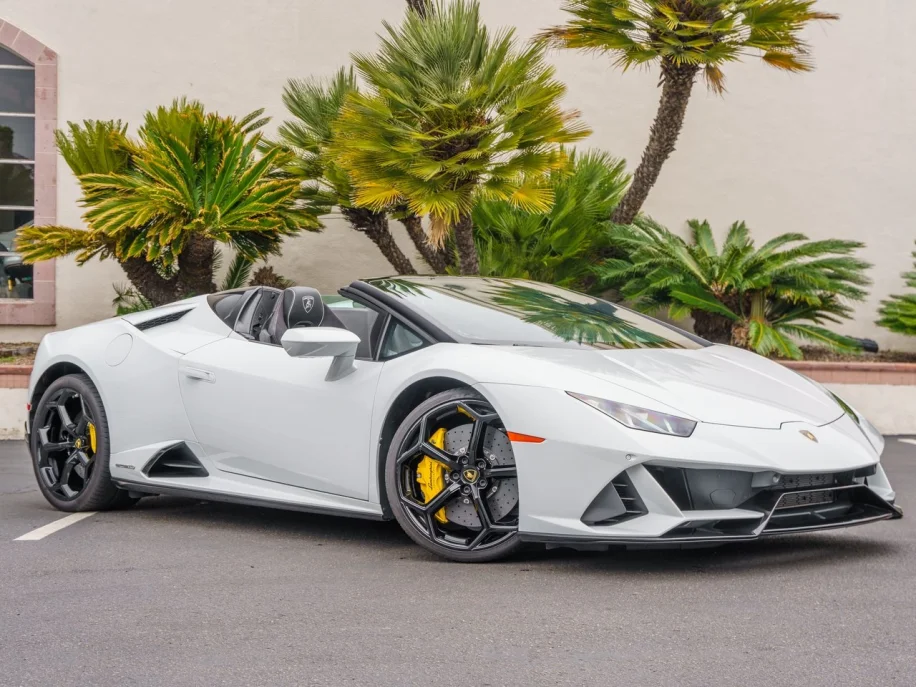 2020 Lamborghini Huracan Evo | duPont REGISTRY