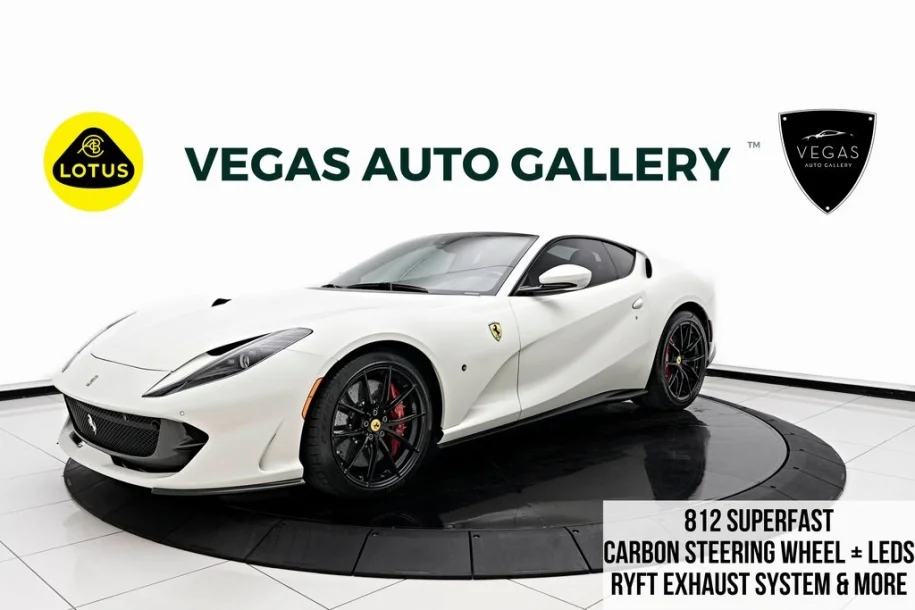 2020 Ferrari 812 Superfast | duPont REGISTRY