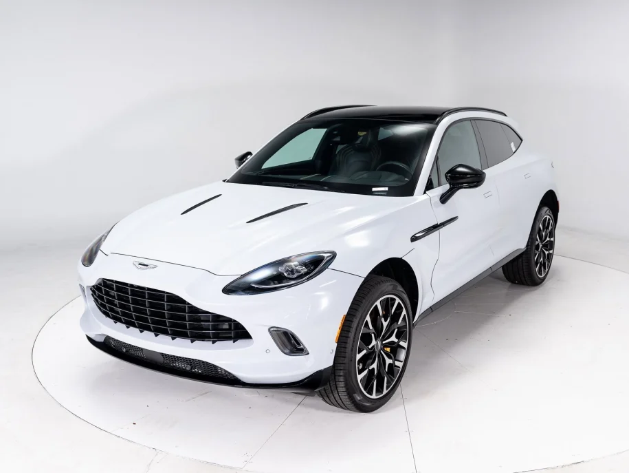 2021 Aston Martin DBX | duPont REGISTRY
