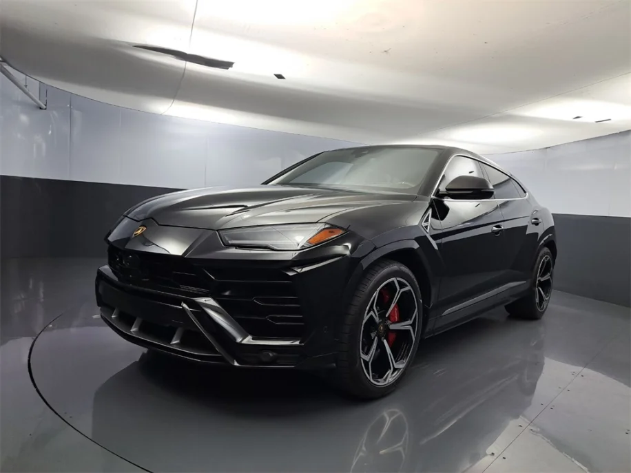 2021 Lamborghini Urus | duPont REGISTRY