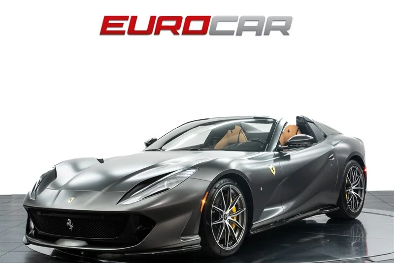 2021 Ferrari 812 GTS | duPont REGISTRY