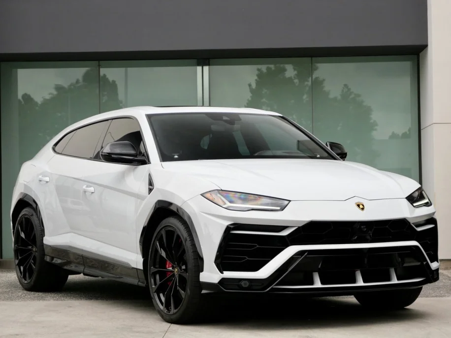 2021 Lamborghini Urus | duPont REGISTRY