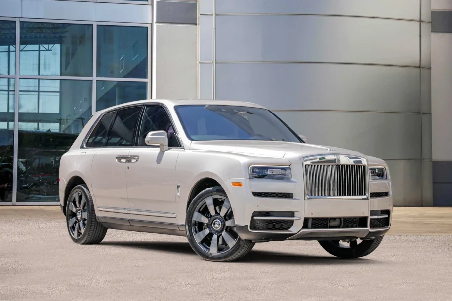 2023 Rolls-Royce Cullinan | duPont REGISTRY