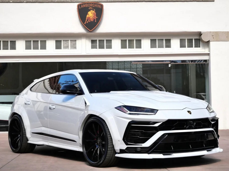 2021 Lamborghini Urus | duPont REGISTRY
