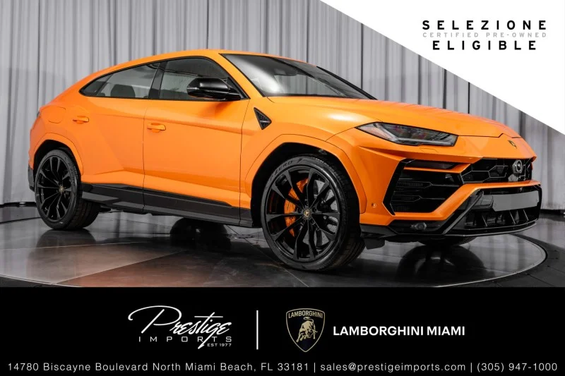 2022 Lamborghini Urus | duPont REGISTRY