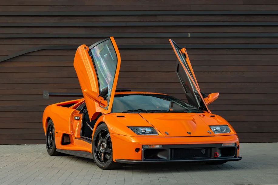 2000 Lamborghini Diablo | duPont REGISTRY