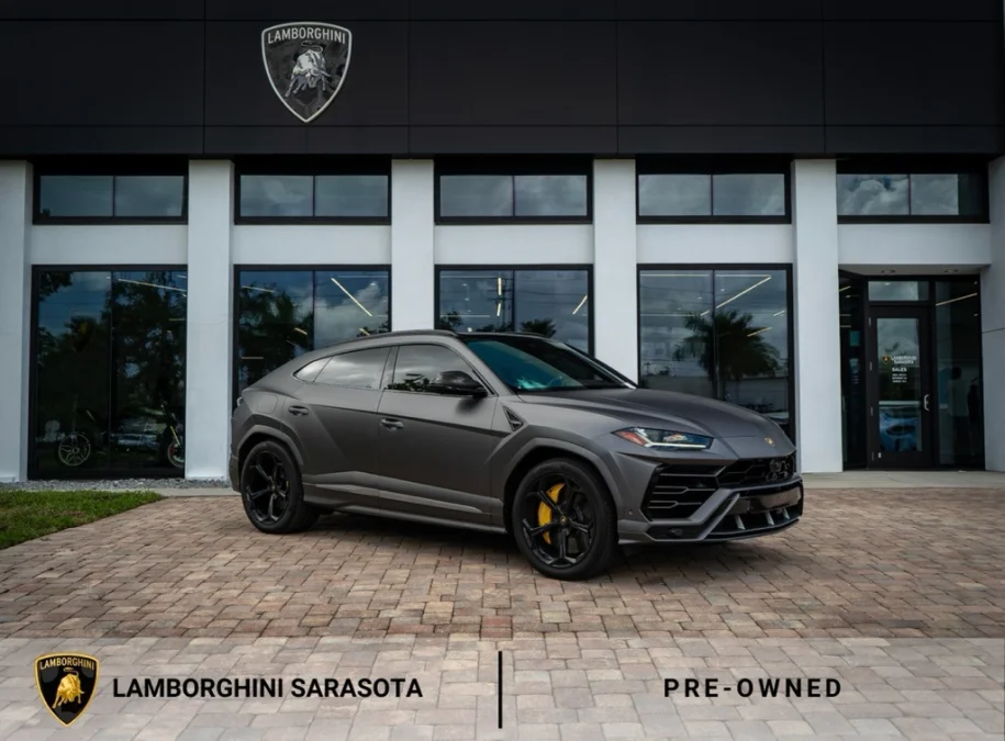 2019 Lamborghini Urus | duPont REGISTRY