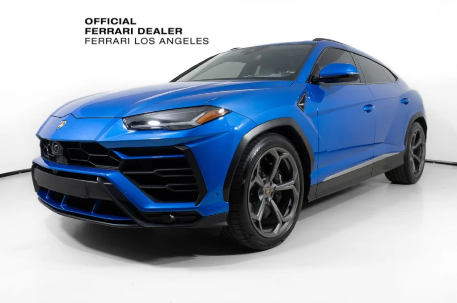 2021 Lamborghini Urus | duPont REGISTRY