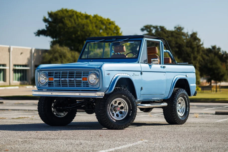 1970 Ford Bronco | duPont REGISTRY