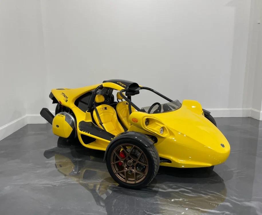 2021 Campagna T-Rex | duPont REGISTRY