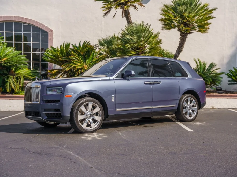 2019 Rolls-Royce Cullinan | duPont REGISTRY