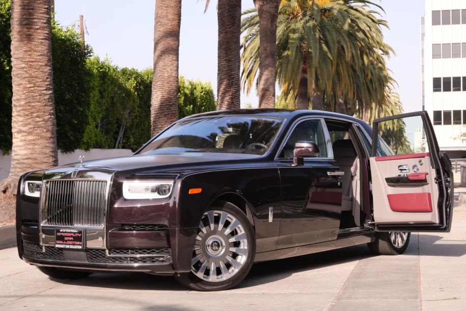 2018 Rolls-Royce Phantom | duPont REGISTRY