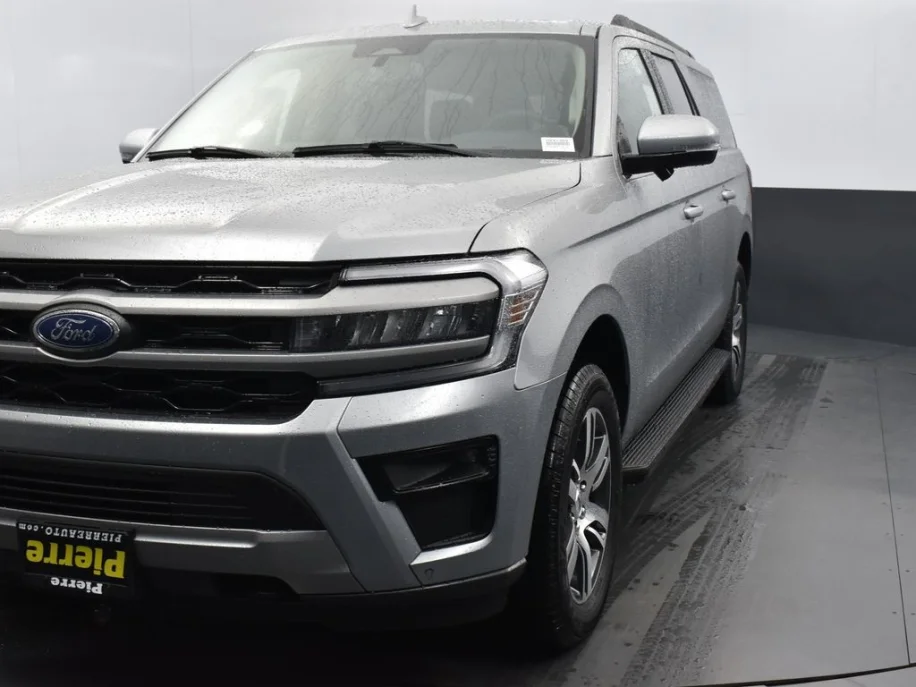 2024 Ford Expedition | duPont REGISTRY