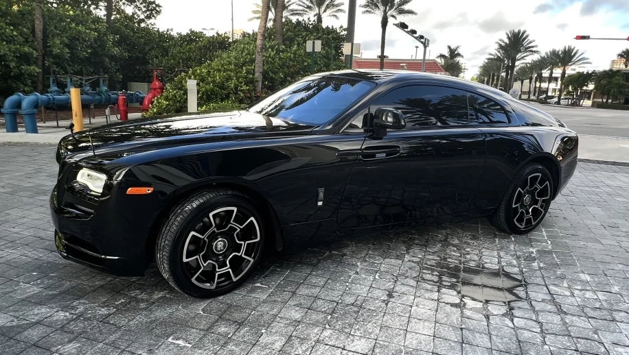 2017 Rolls-Royce Wraith | duPont REGISTRY