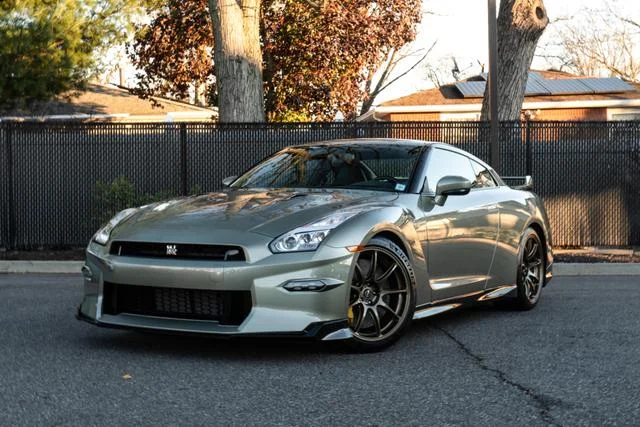 2024 Nissan GT-R | duPont REGISTRY