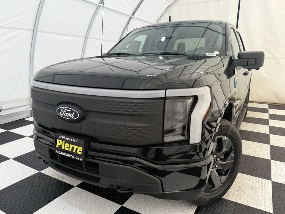 2024 Ford F-150 Lightning | duPont REGISTRY