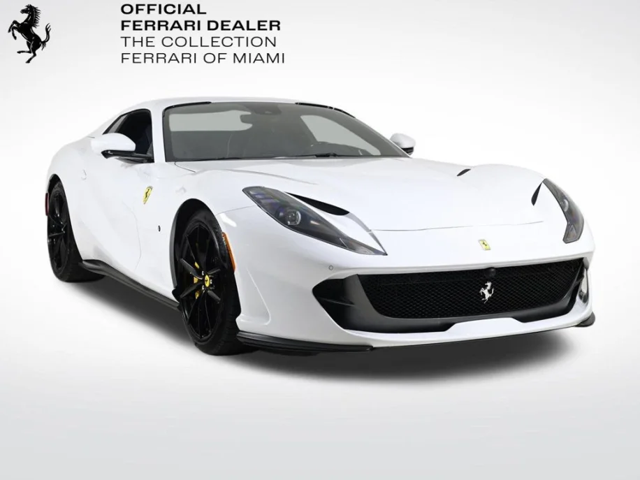 2021 Ferrari 812 GTS | duPont REGISTRY