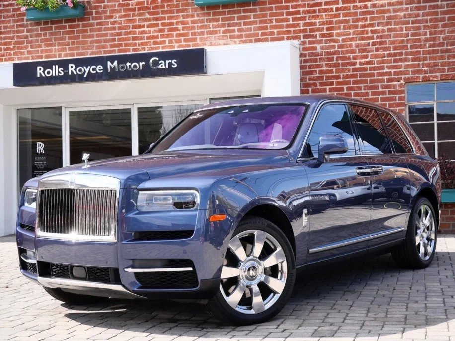 2019 Rolls-Royce Cullinan | duPont REGISTRY