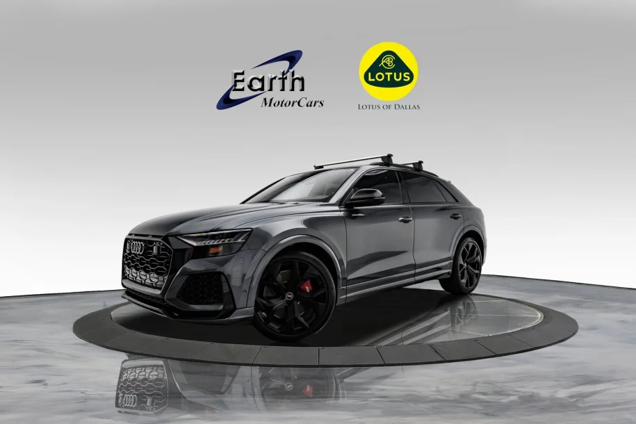 2022 Audi RS Q8 | duPont REGISTRY