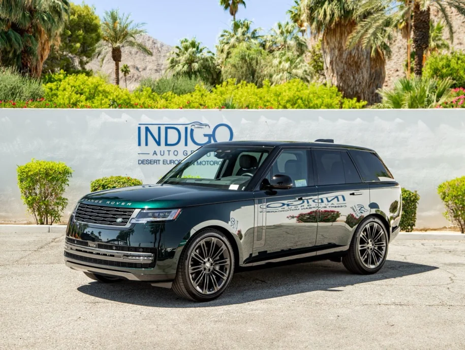 2025 Land Rover Range Rover SE | duPont REGISTRY