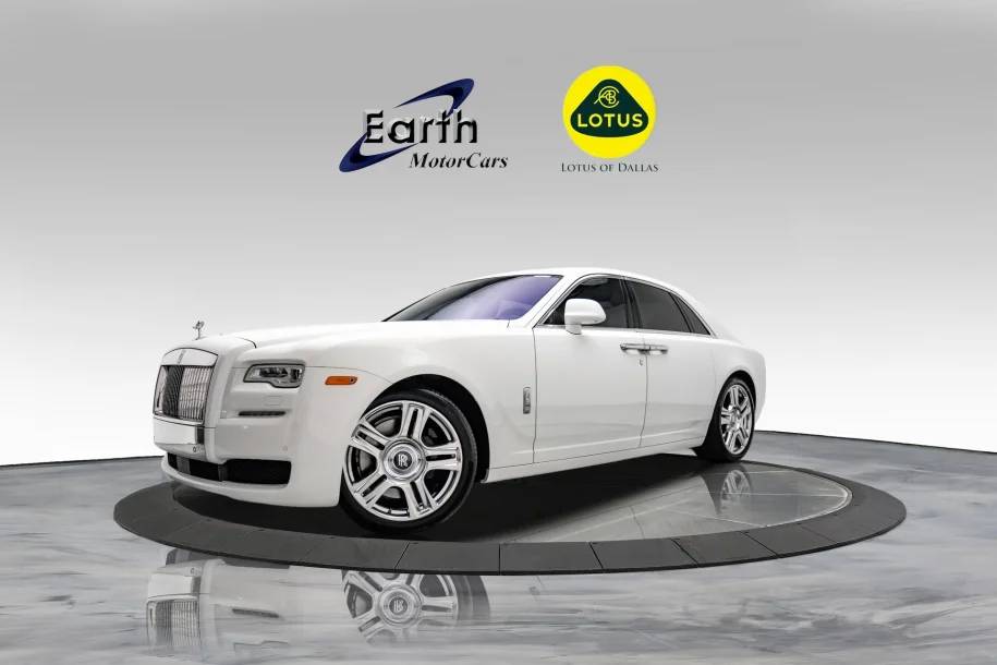 2016 Rolls-Royce Ghost | duPont REGISTRY