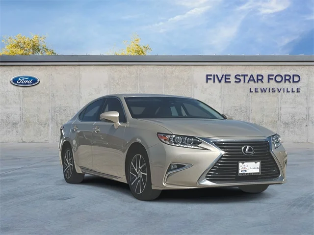 2016 Lexus ES 350 | duPont REGISTRY