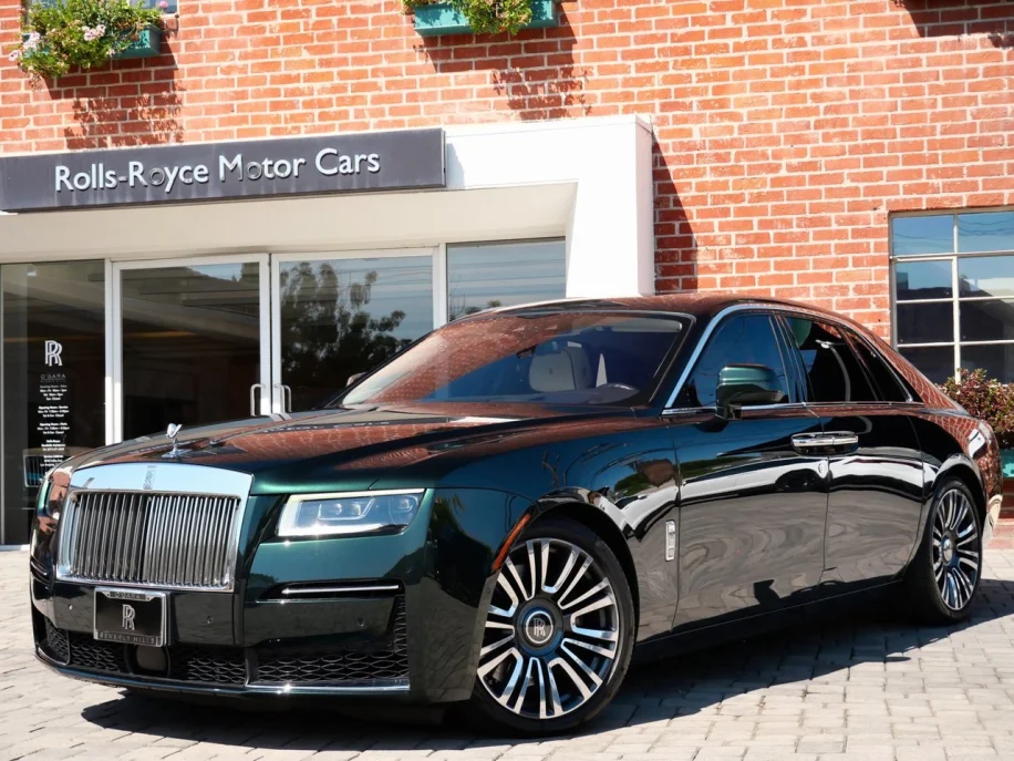 2021 Rolls-Royce Ghost | duPont REGISTRY