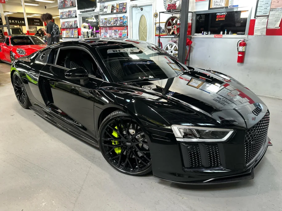 2017 Audi R8 | duPont REGISTRY