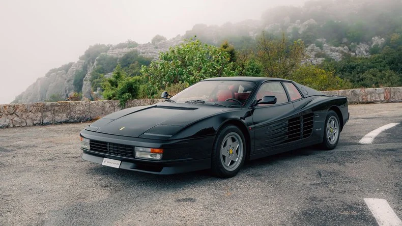 1991 Ferrari Testarossa | duPont REGISTRY