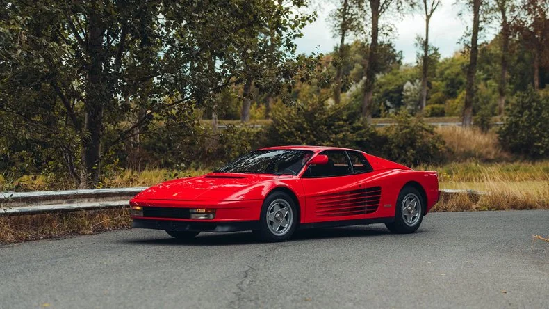 1985 Ferrari Testarossa | duPont REGISTRY