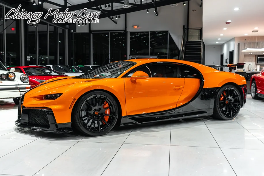 2023 Bugatti Chiron | duPont REGISTRY