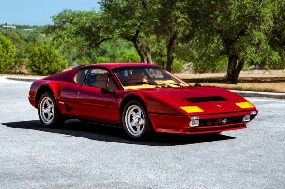 1984 Ferrari 512 BBi | duPont REGISTRY
