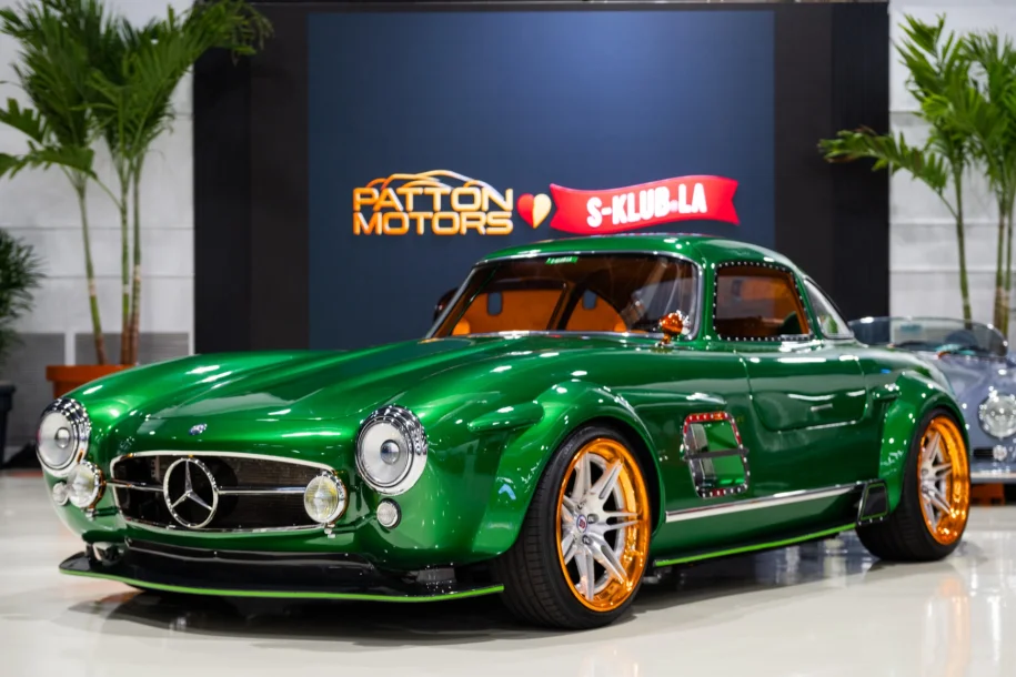 1955 Mercedes-Benz 300 SL | duPont REGISTRY