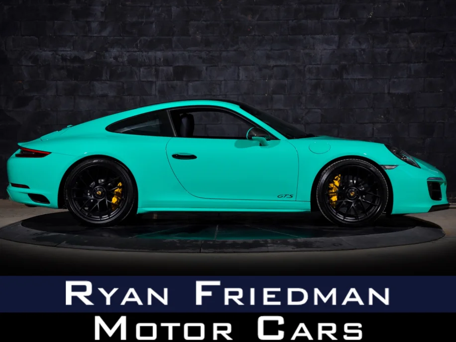 2019 Porsche 911 Carrera 4 GTS | duPont REGISTRY