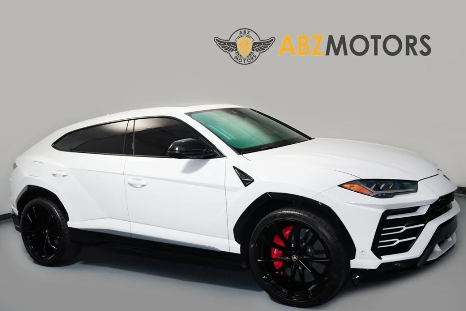 2019 Lamborghini Urus | duPont REGISTRY