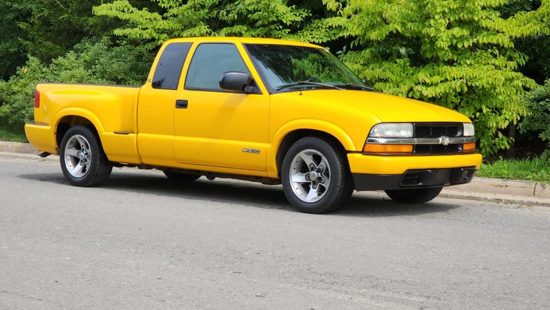 Convertible S10 Pickup